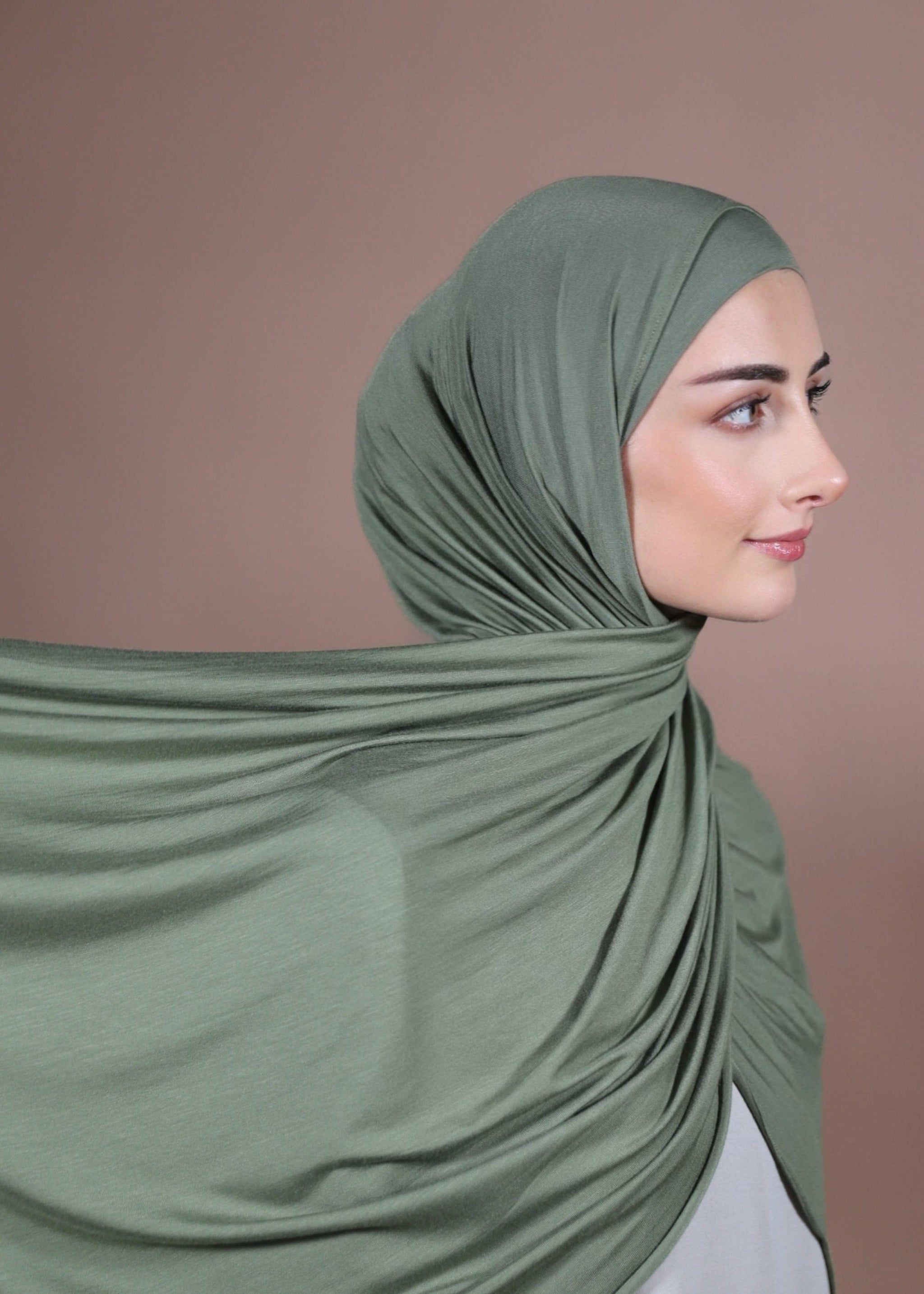 Medina Green Bundle - Premium Jersey Hijab mit matchendem Jersey Bone